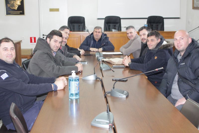 Το Νέο Δ.Σ. της Ένωσης Αστυνομικών Υπαλλήλων Ν. Τρικάλων, στον Δήμαρχο ...
