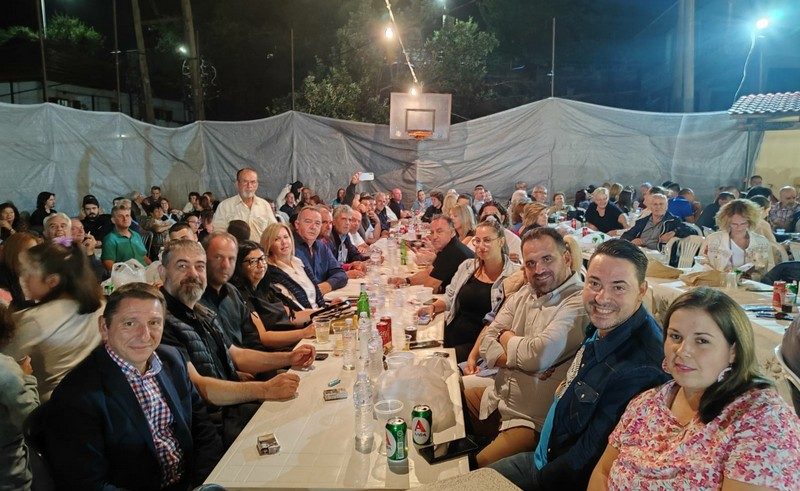 Στα Στουρναραίικα για την εκδήλωση του Πολιτιστικού Συλλόγου ο Θ. Χηρας ...