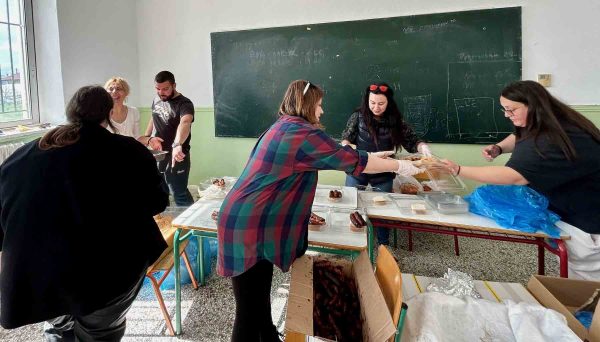 Τσικνοπέμπτη αγάπης από το ΜοιράΖΩμαι. Άλλη μια δράση που τελικά καθιερώθηκε! - PyliNews